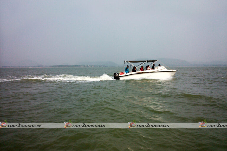 Chilika Lake: The largest coastal lagoon in India - Trip2Odisha